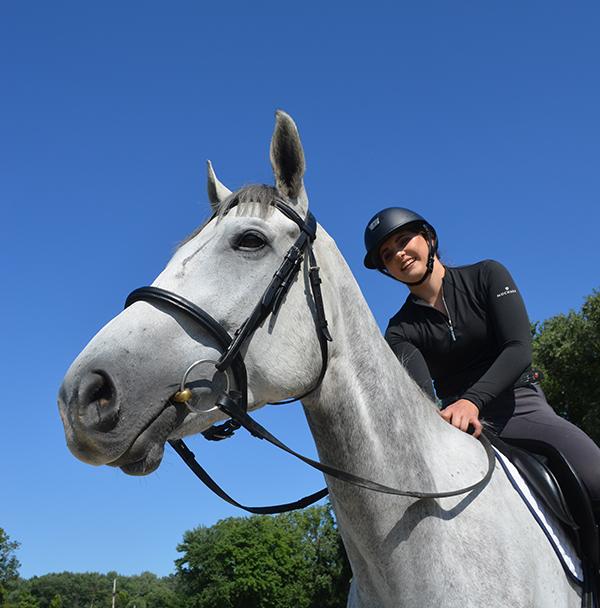 Equine studies major receives $5,000 Scholarship | Wilson Edu